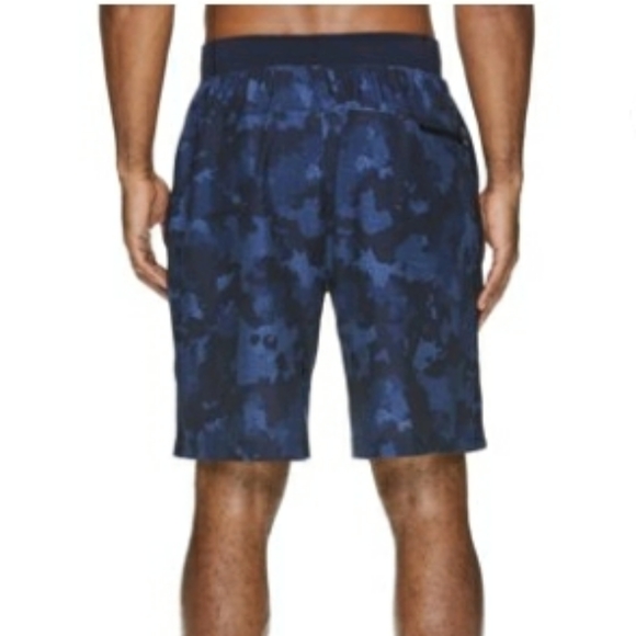 GAIAM | Shorts | Gaiam Navy Medium Strength Camo Shorts | Poshmark